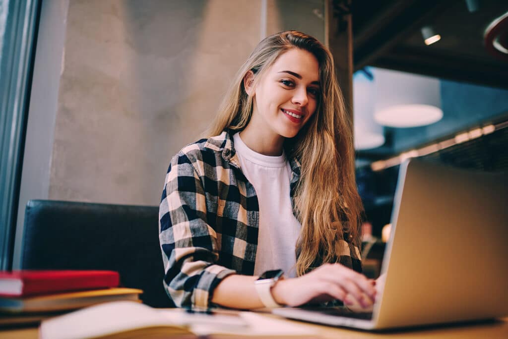 How to Write a Bibliography | Referencing Styles Explained | Oxbridge